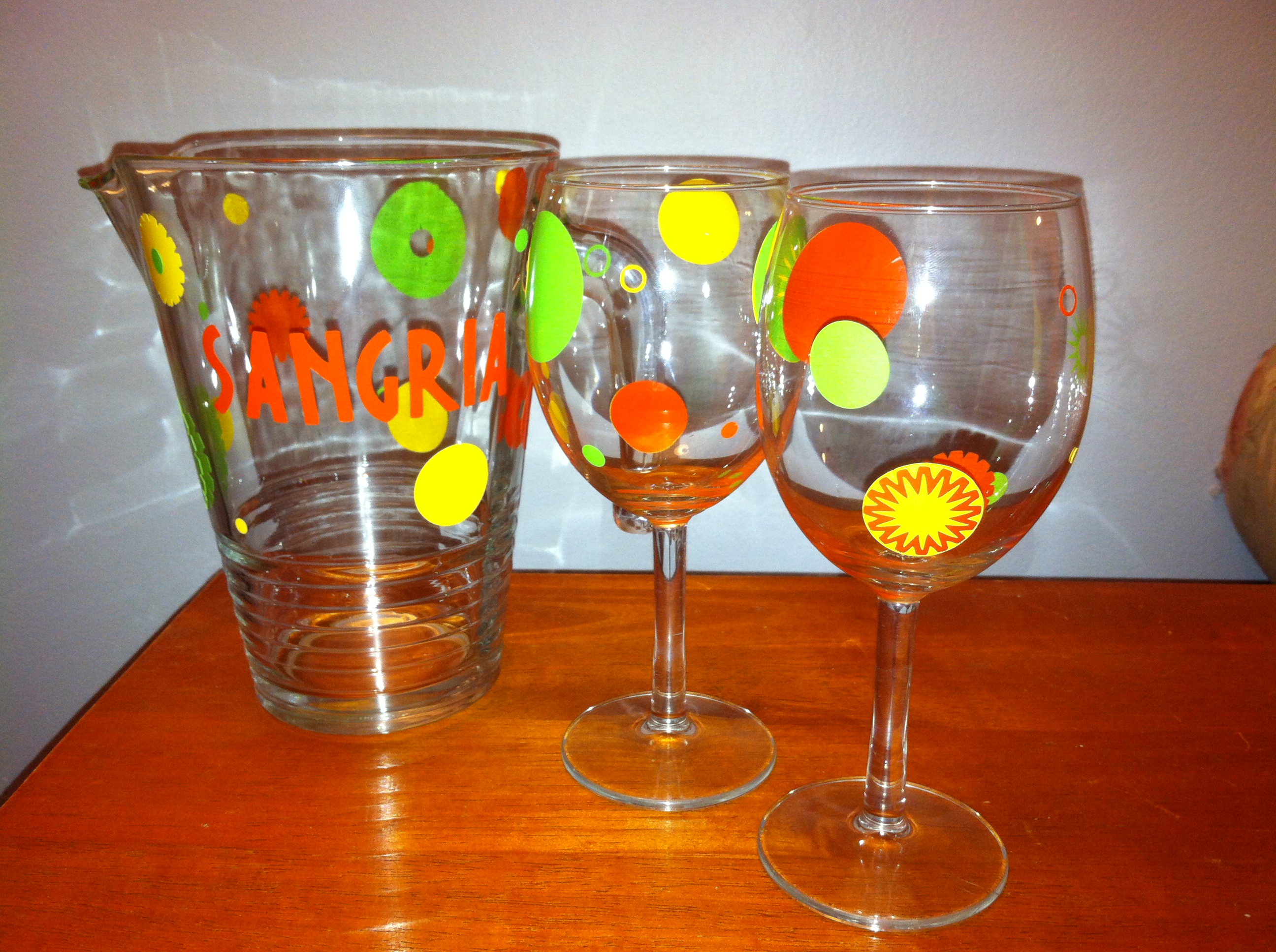 Sangria Pitcher And Glasses Set on Luulla